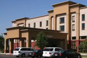 Hotels in Bolingbrook, IL | Visit Bolingbrook